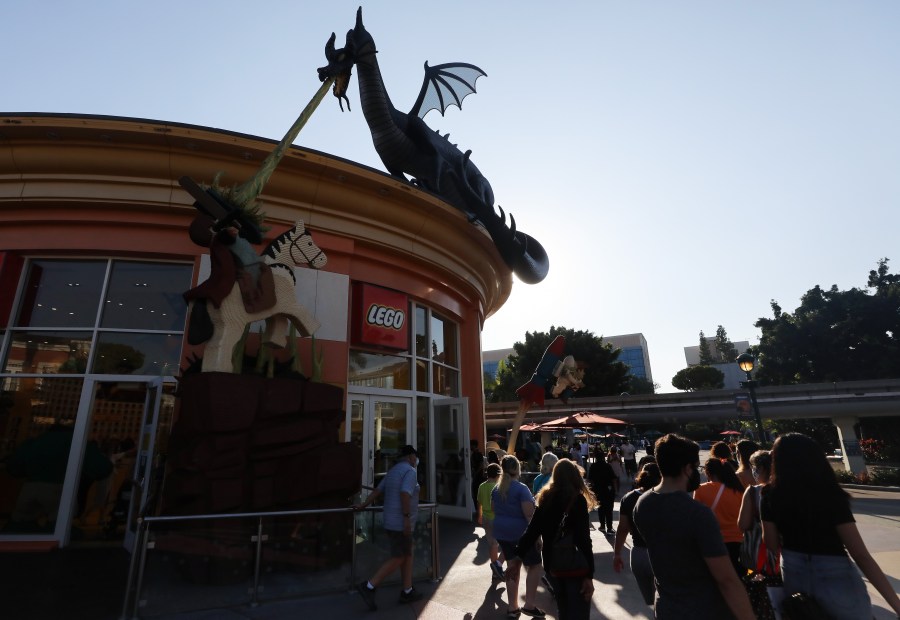 Downtown Disney Lego Store To Get 'refreshed Space' - Car Insurance Quote