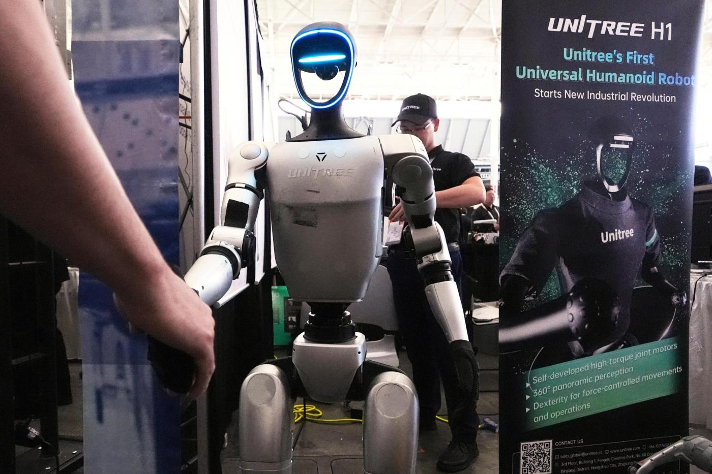 US Robot Makers Hope To Beat China In Humanoid Race. Tariffs Could ...